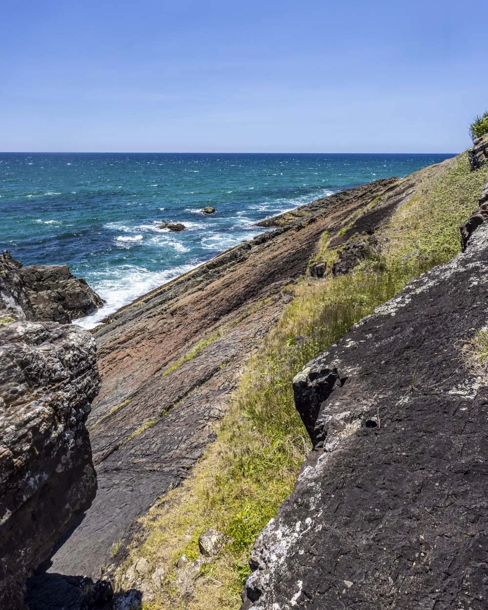 Swimming in Crescent Head's secret azure rock channel — Walk My World