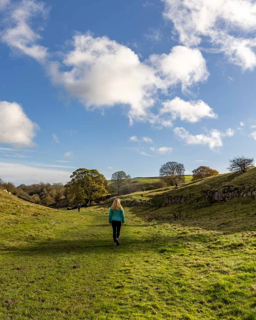An easy Lathkill Dale walk with a waterfall, gorge and hidden mines ...