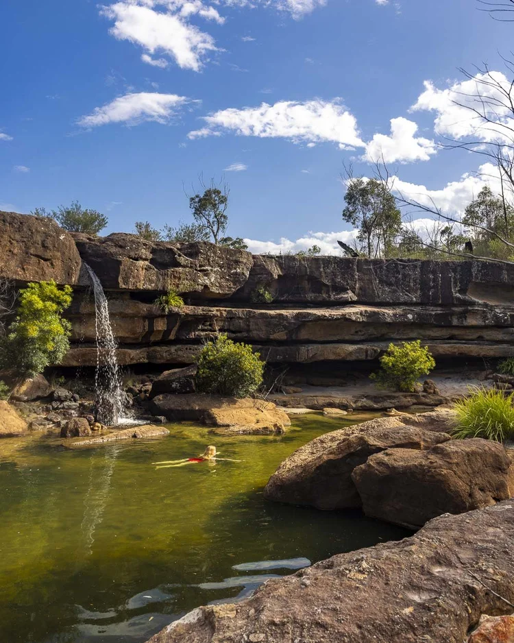 Sandy Creek Falls: Jervis Bay's secret waterfall swimming hole — Walk ...