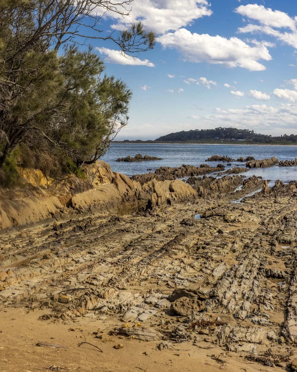 Broulee Cove: swimming at Bateman's Bay electric blue inlet — Walk My World