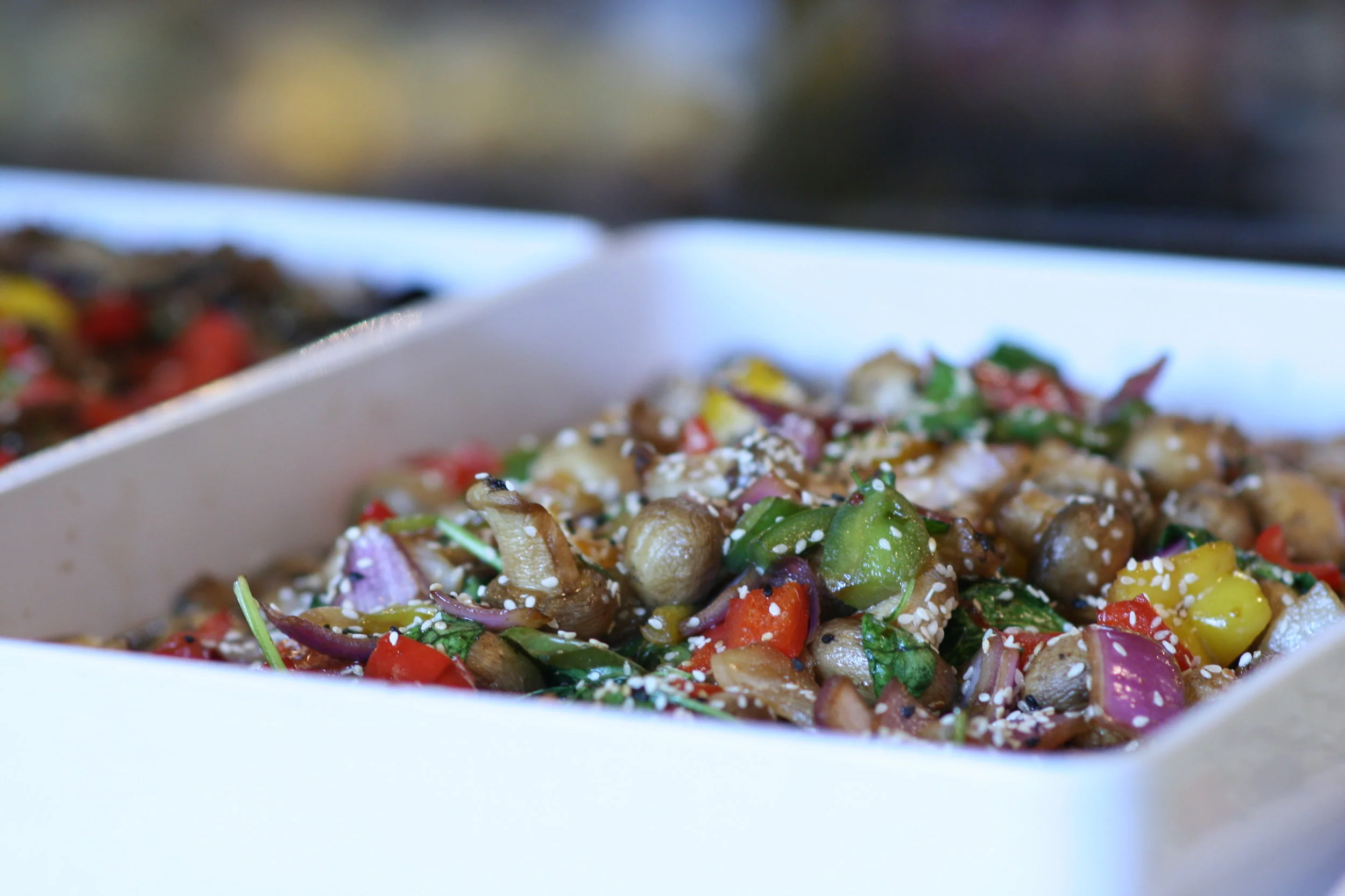 FULL DELI — Aroma Market