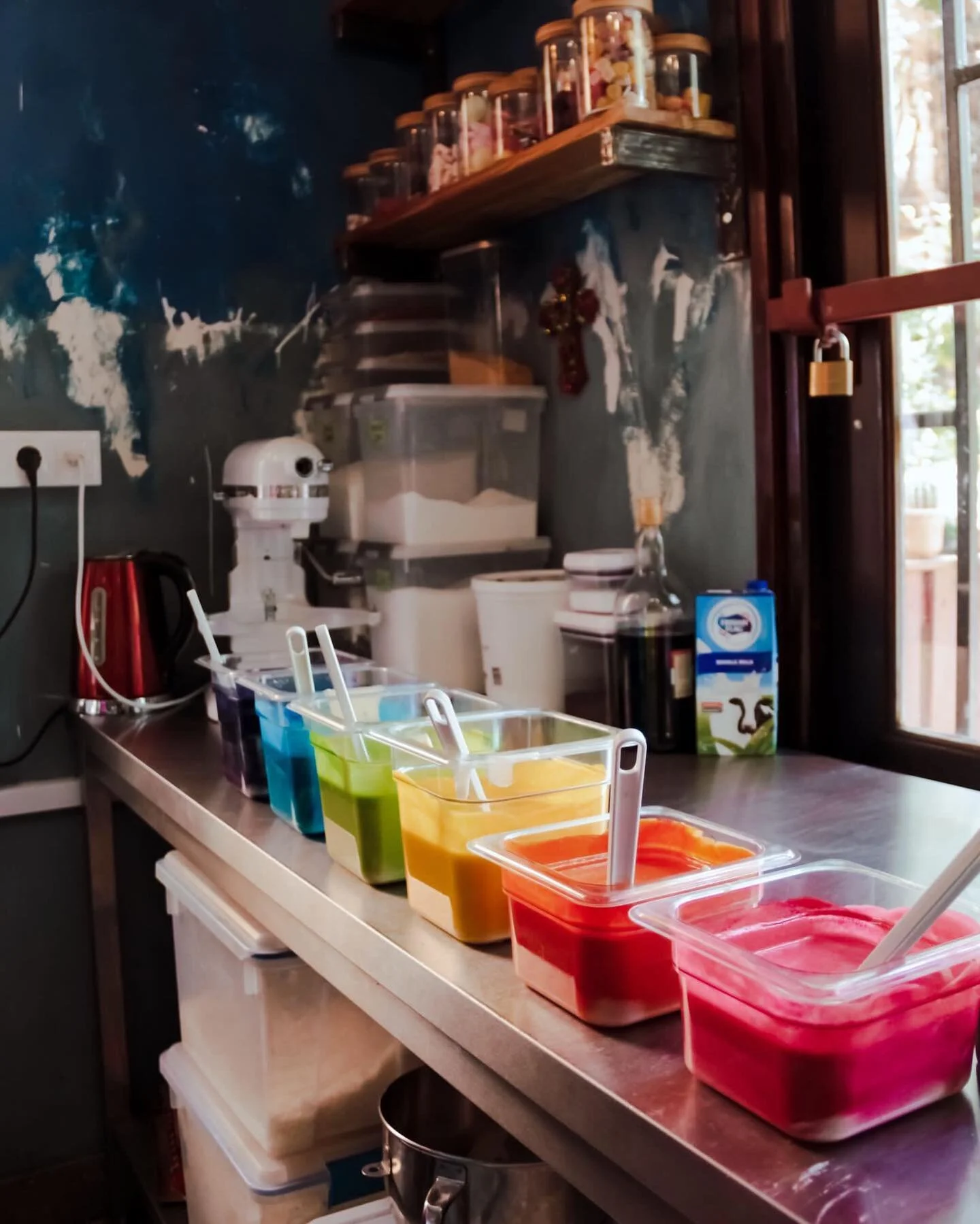 Number Ten - Coffee, Breakfast & Lunch