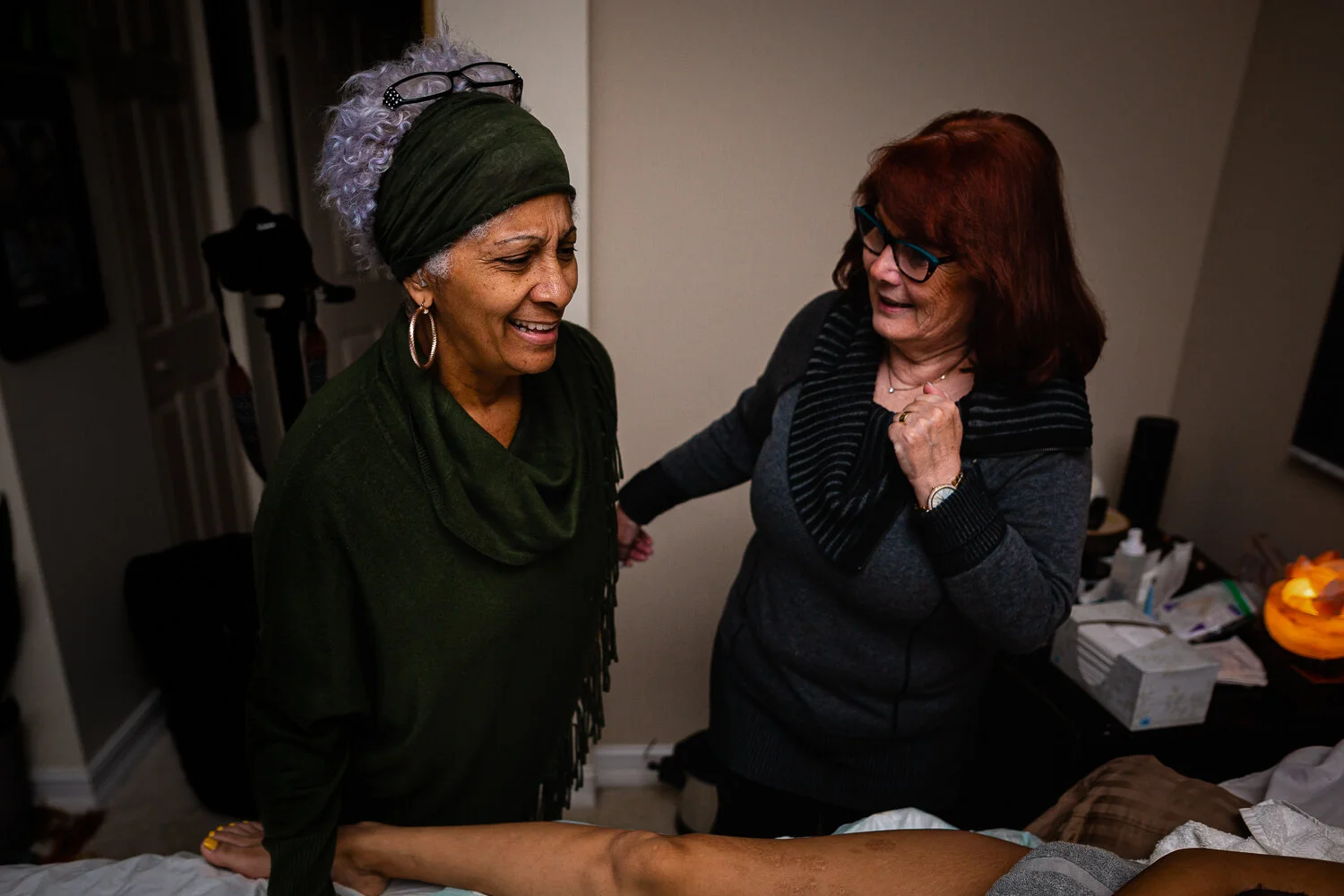 40 mesmerizing and realistic natural home birth photos captured by a ...