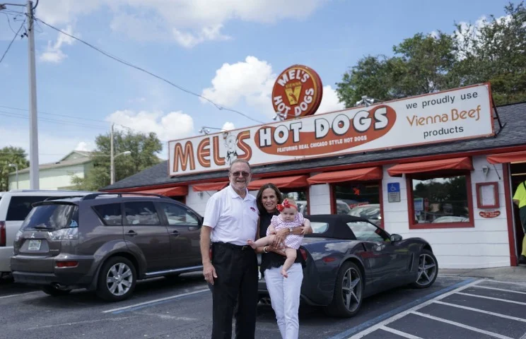 Mel's Hot Dogs