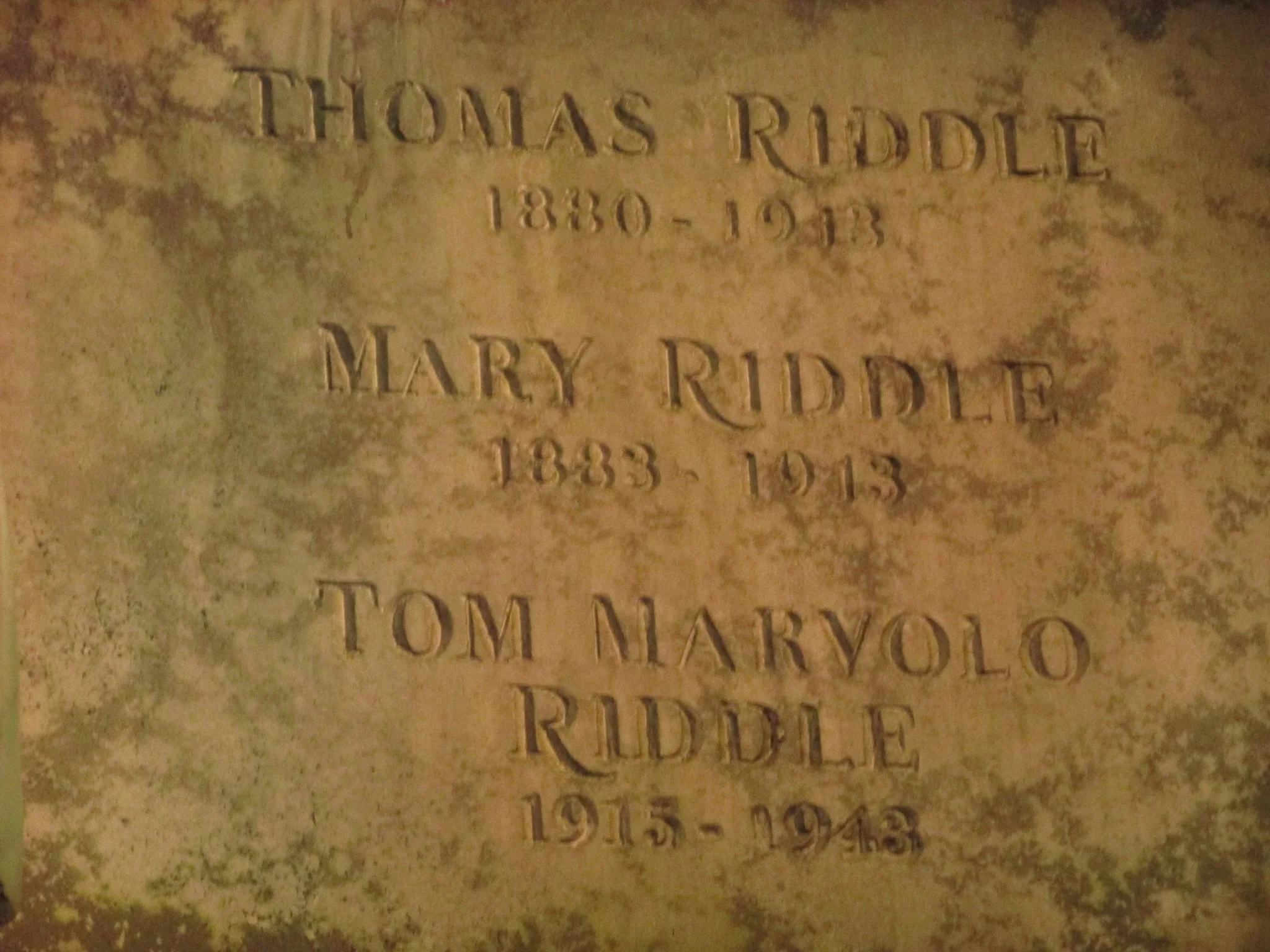 London — Where in the World is Laura?