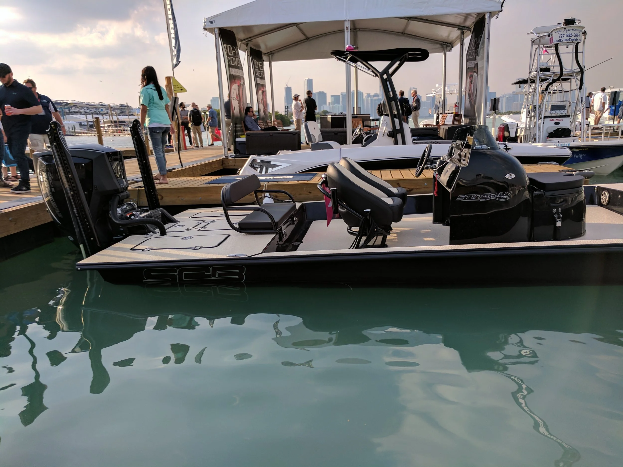 The Top Outboard Tunnel Hulls Under 22 Feet, You Can Buy Now — Wave To Wave