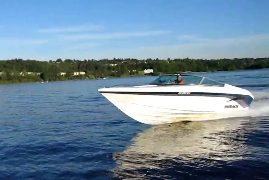 Classic Midsize Sport Boats: Performance and Design from the Nineties ...