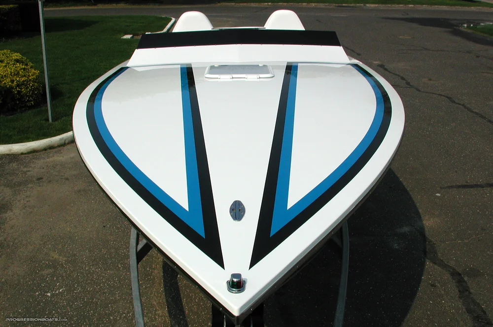 Classic Midsize Sport Boats: Performance and Design from the Nineties ...