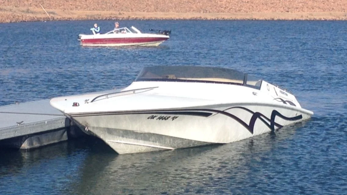 Classic Midsize Sport Boats: Performance and Design from the Nineties ...