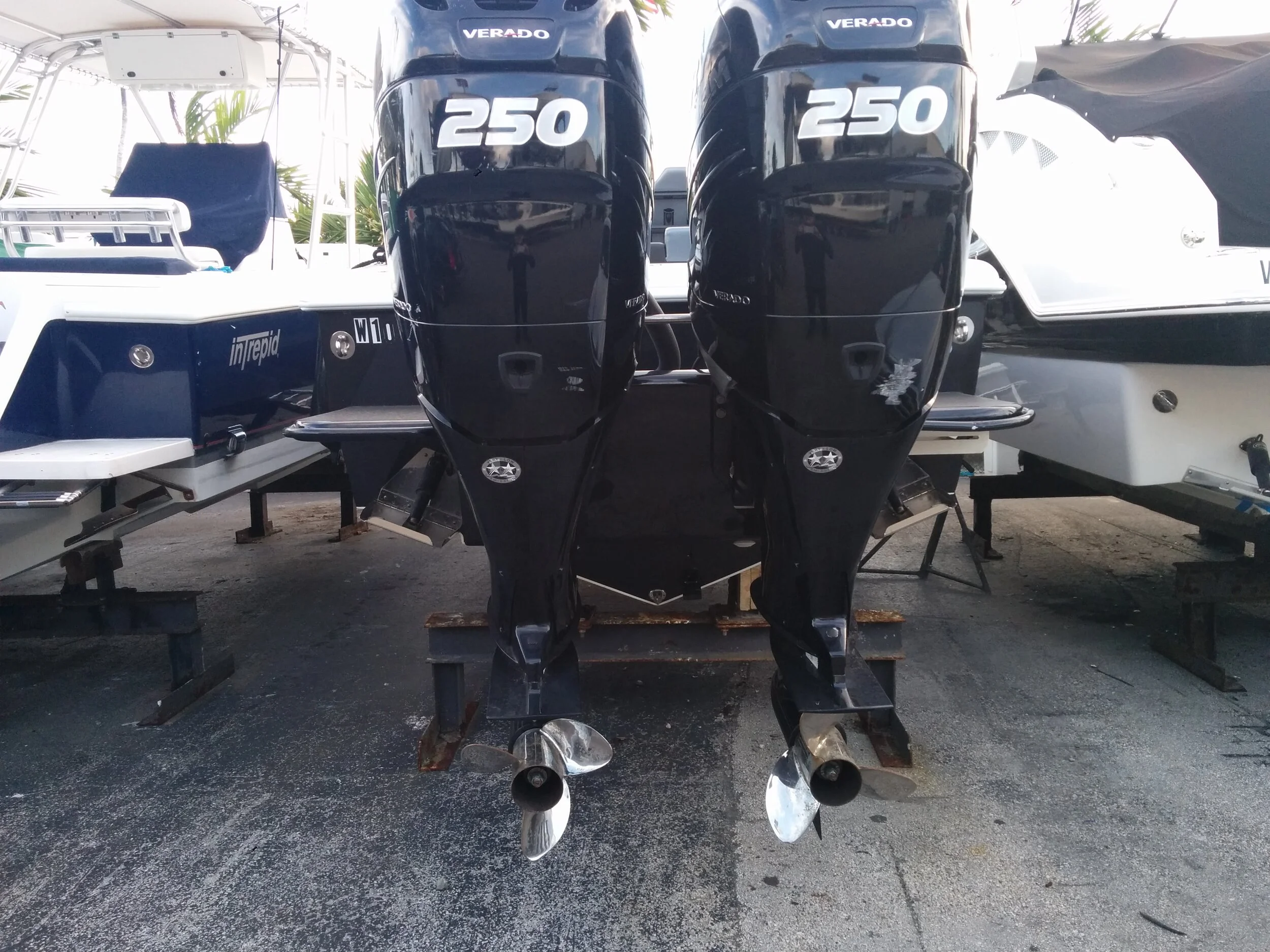 Old School Center Console Boats: Offshore on a Budget — Wave To Wave