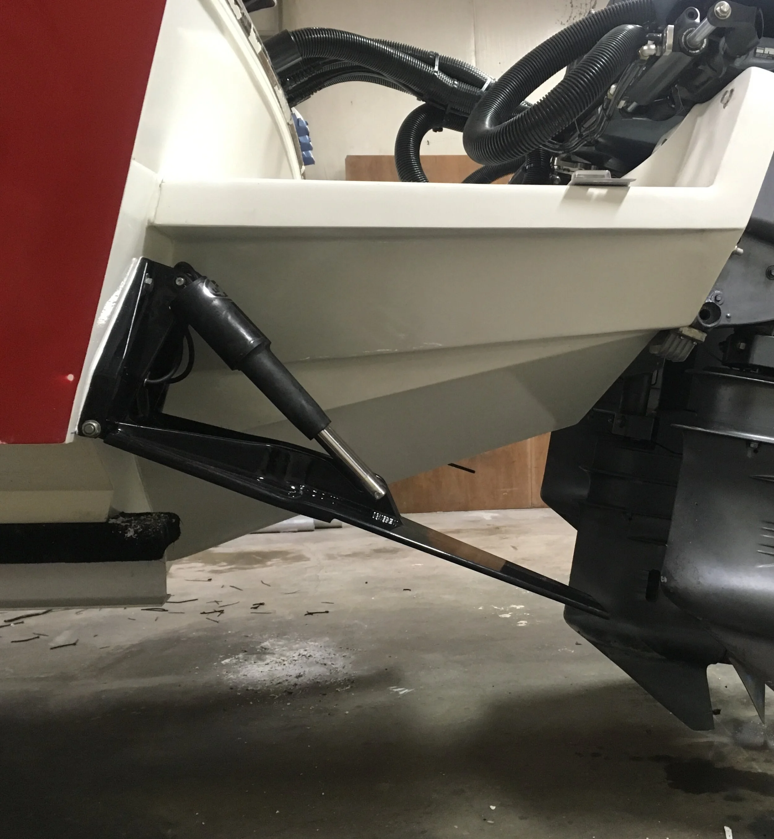 Cigarette 35 Outboard Conversion: Back in Business — Wave To Wave