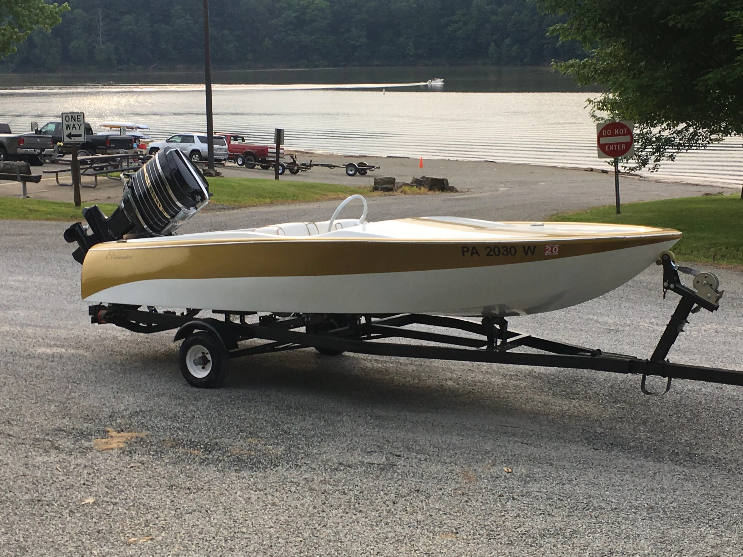 International Fiberglass Eliminator Boat: Vintage Memories — Wave To Wave