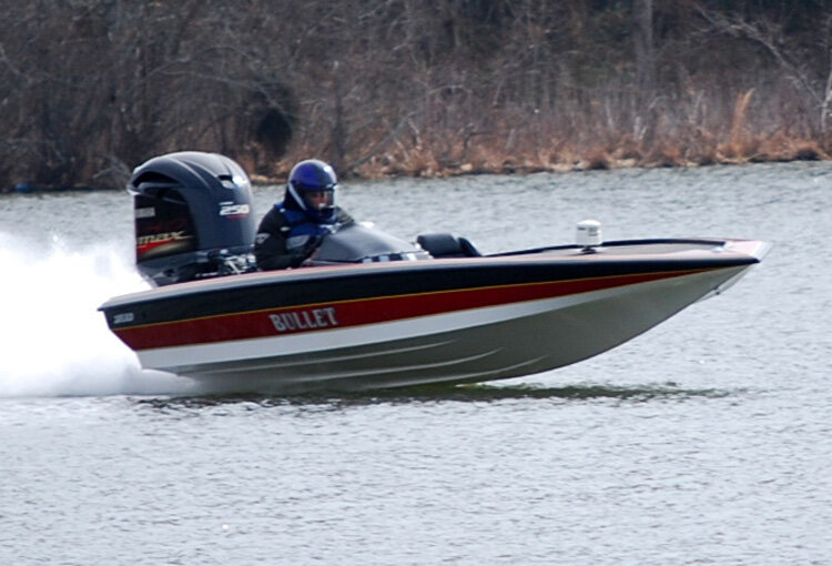 The Ultimate 250 HP Setup: Outboard Hot Rods from Mercury and Yamaha ...