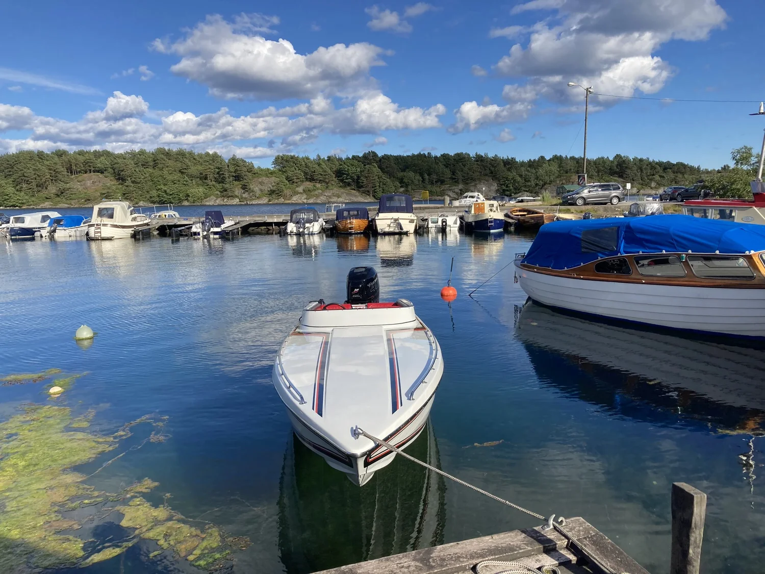 Phantom 25: Modern Outboard Power for a Classic Offshore Sport Boat ...