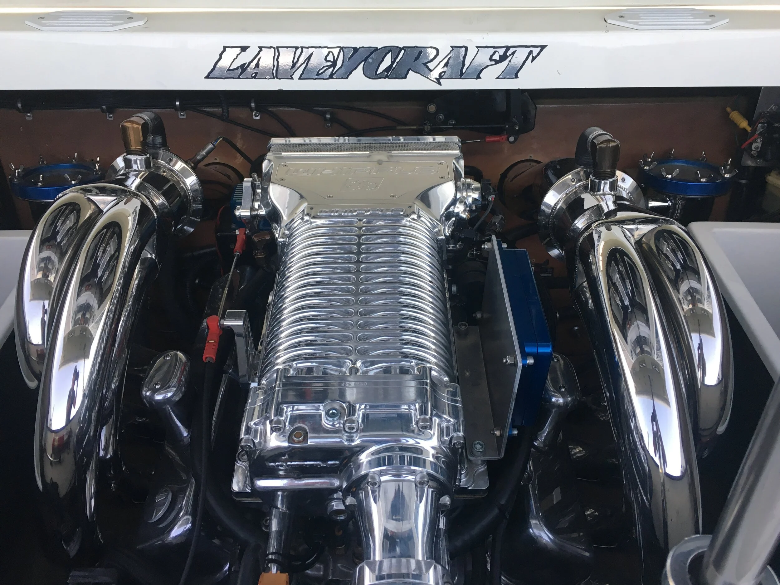 Lavey Craft 2750 NuEra: An Enthusiasts Speedboat — Wave To Wave