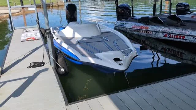 The Fastest Single Engine Outboard Boats You Can Buy Right Now — Wave ...