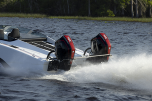 Mercury Racing Brings Options: The 15 Inch 300R, 200R and ROS Outboards ...