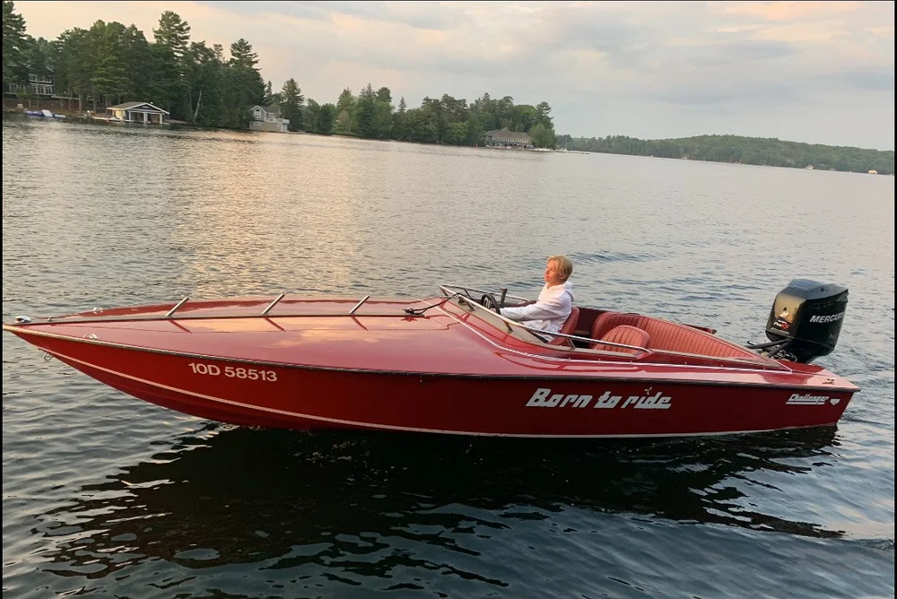 21 Challenger: A Classic Survivor Story — Wave To Wave