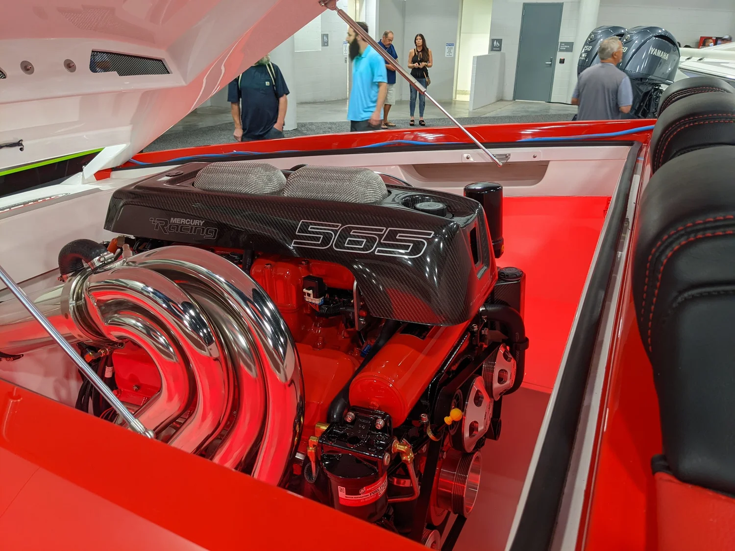 Mercury Racing 565 vs Ilmor MV8 570: These Popular Engines Battle for ...