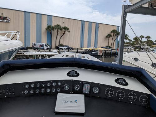 The Most Storied 41 Apache Race Boat Restoration: Team Apache Lives On ...