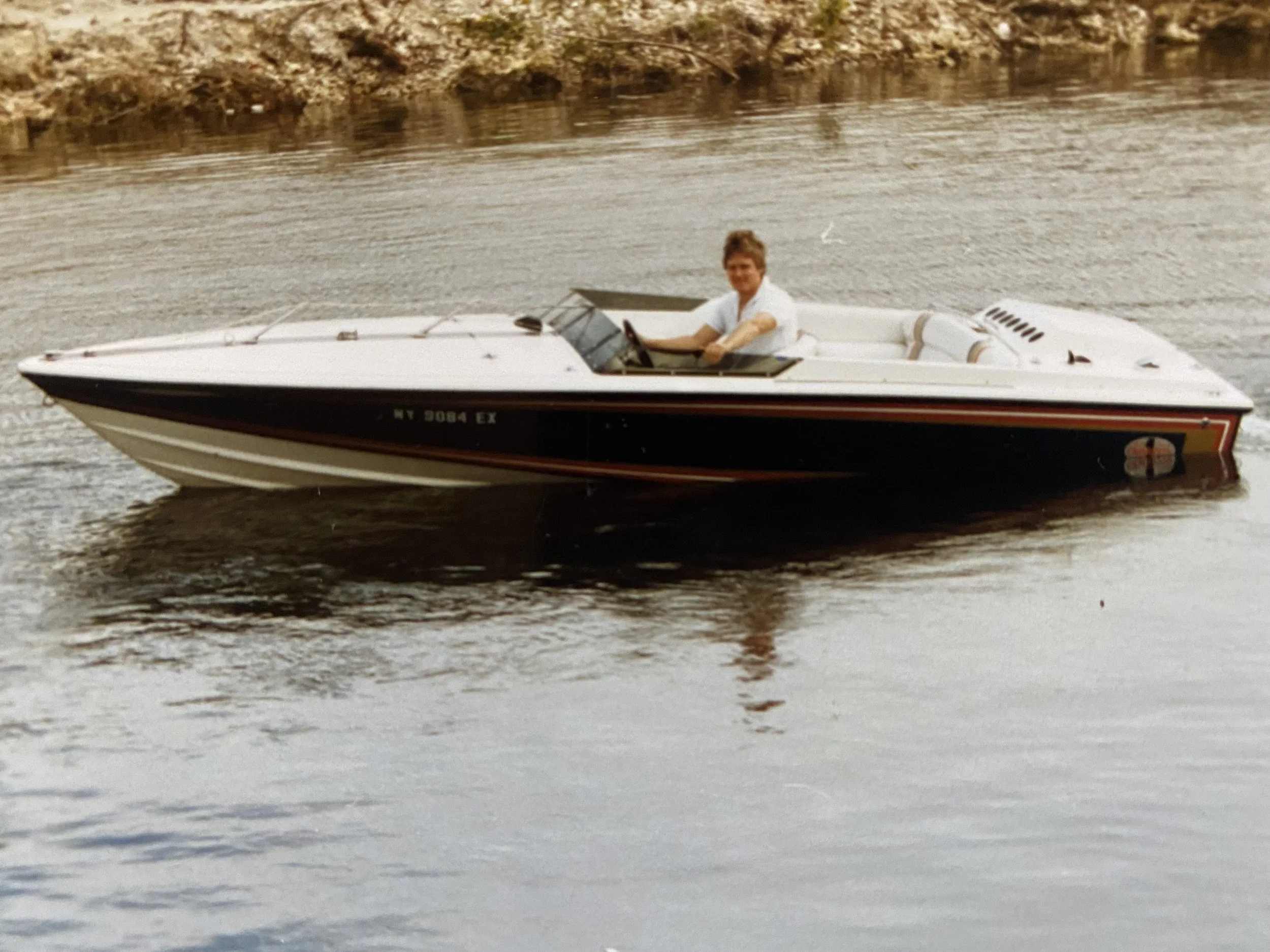 Long Time Running: A Beautiful 20' Cigarette Restoration — Wave To Wave