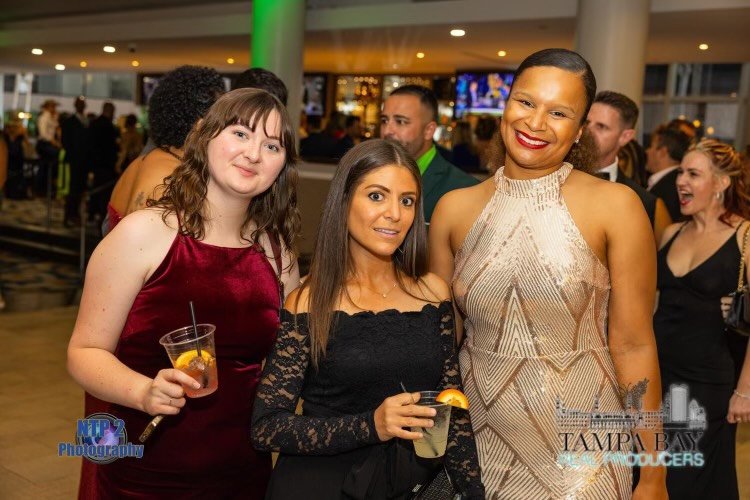 Hiring — 54 Realty