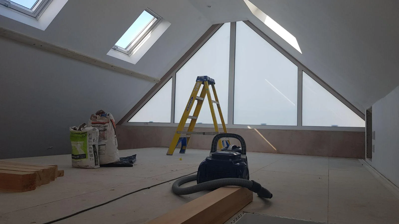 SMART GLASS PROJECTION SCREENS — SMART PRIVACY GLASS