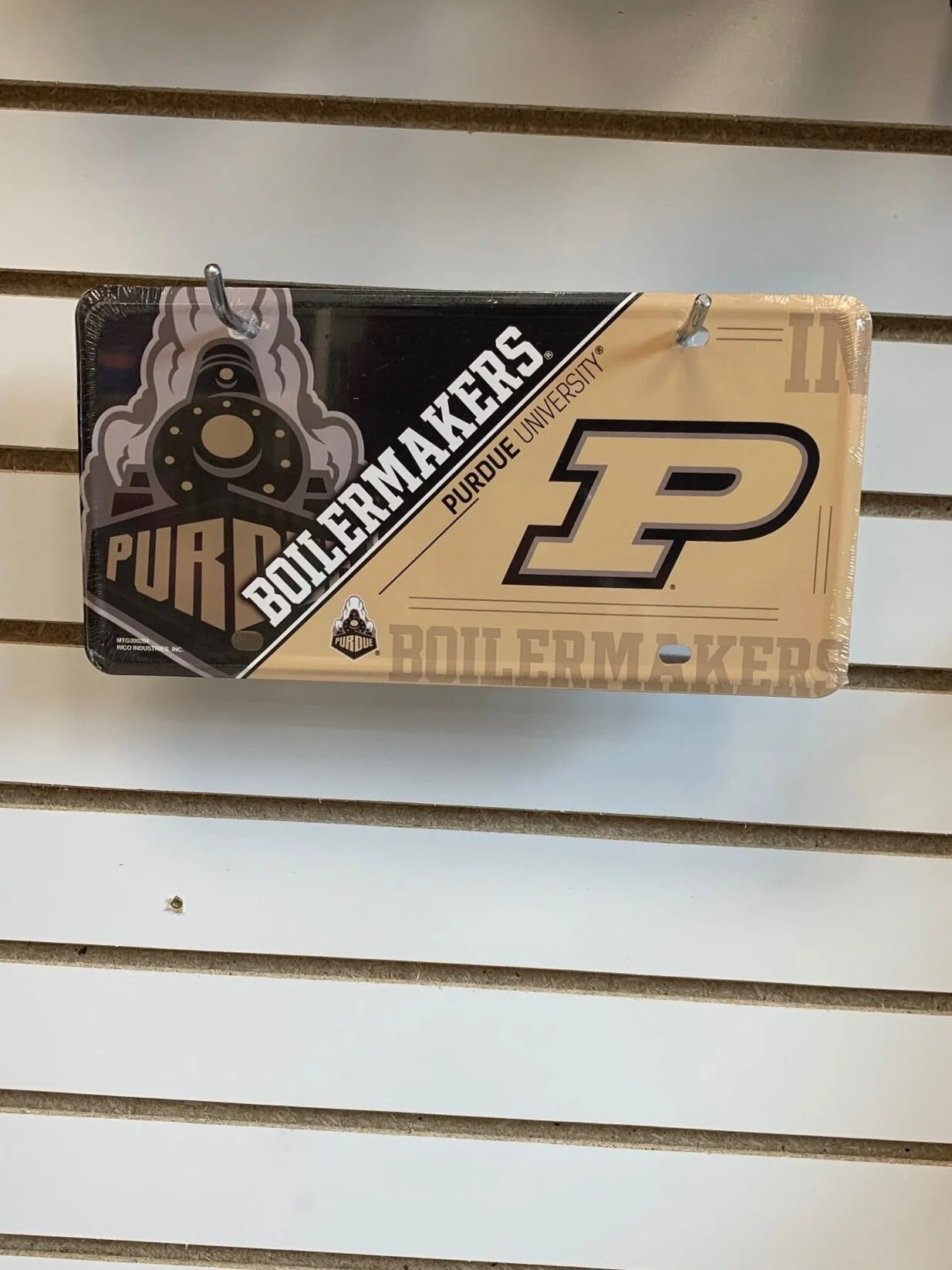 Discount Den — Purdue License Plates