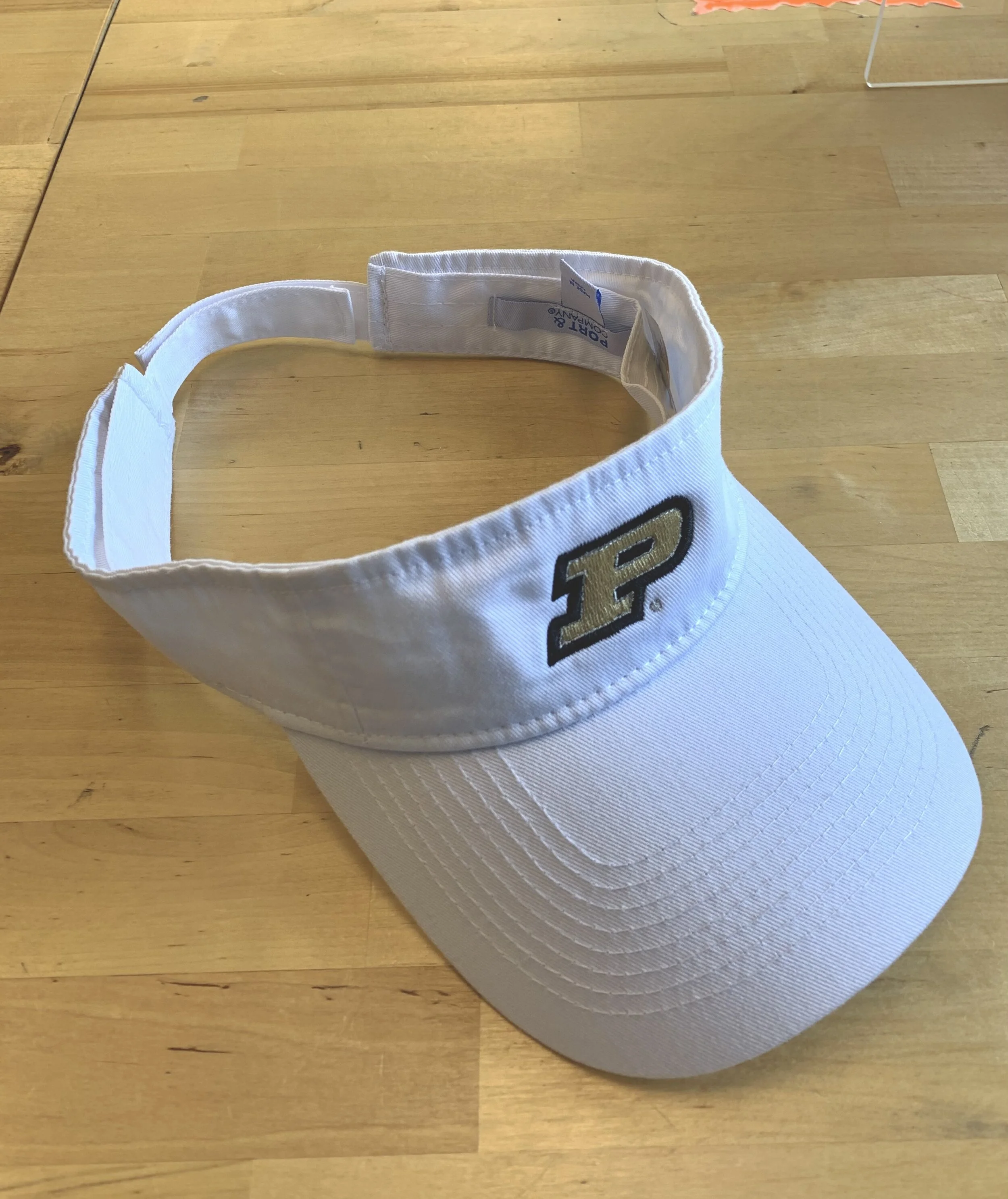 Discount Den — Hats