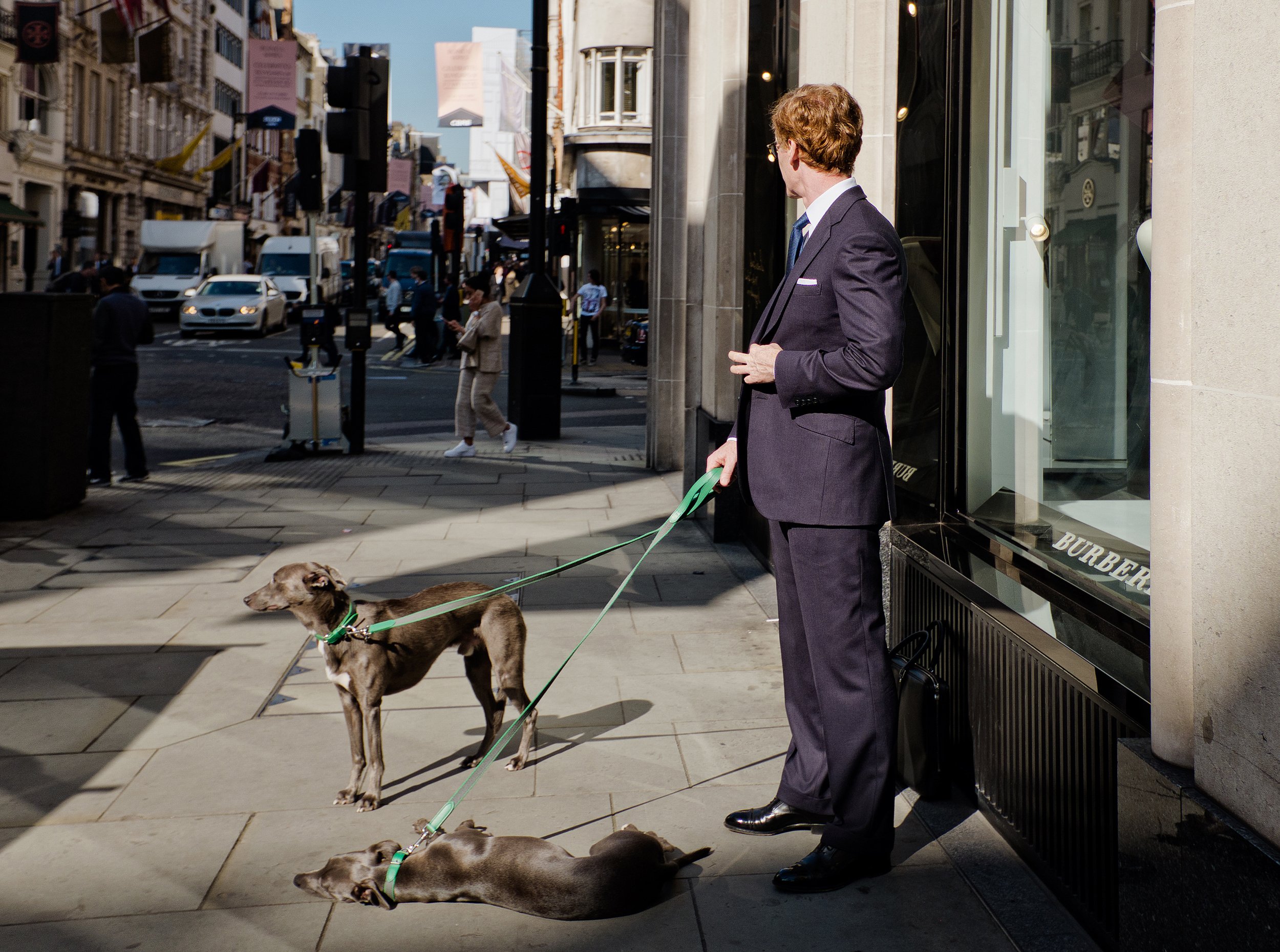 London classic street portraits — Lorenzo Grifantini Photography