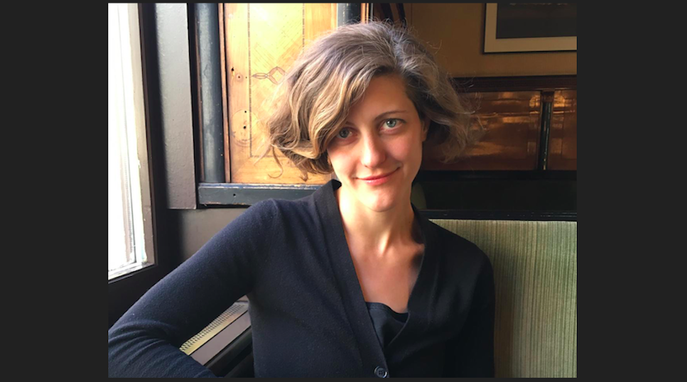 Bio — Anna Corrigan