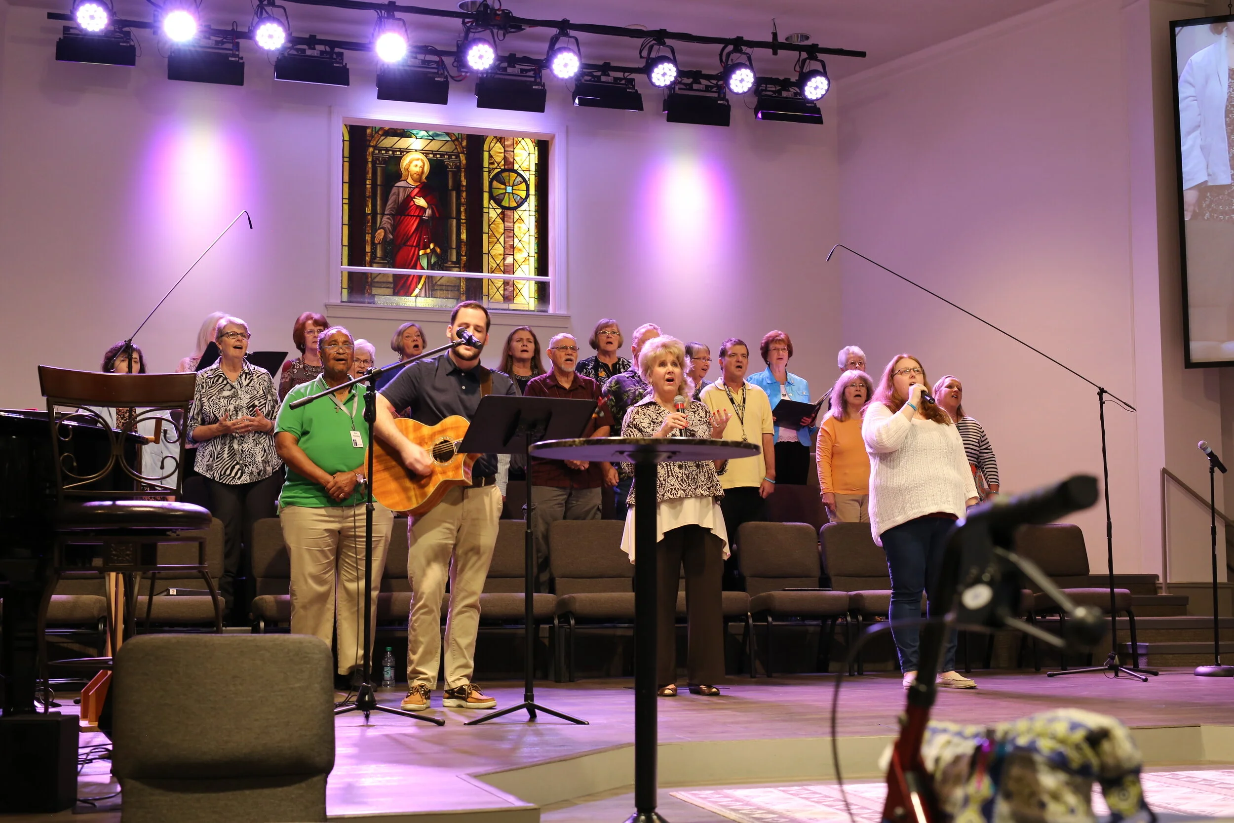 Musical Worship — Discover Fellowship Church