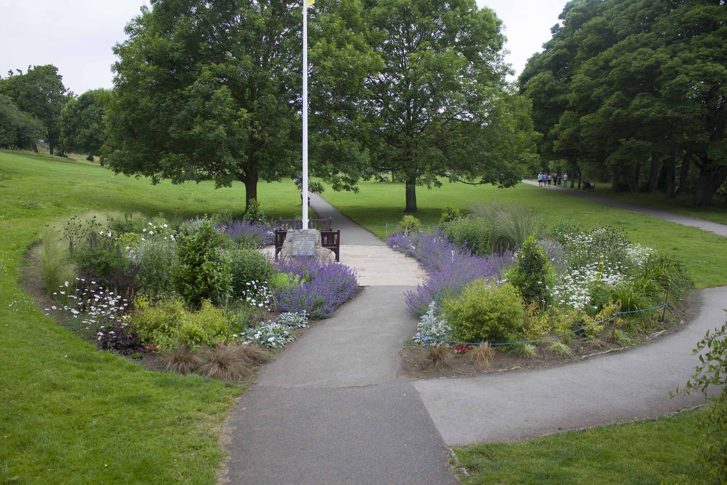 Helen Taylor Landscape And Garden Design