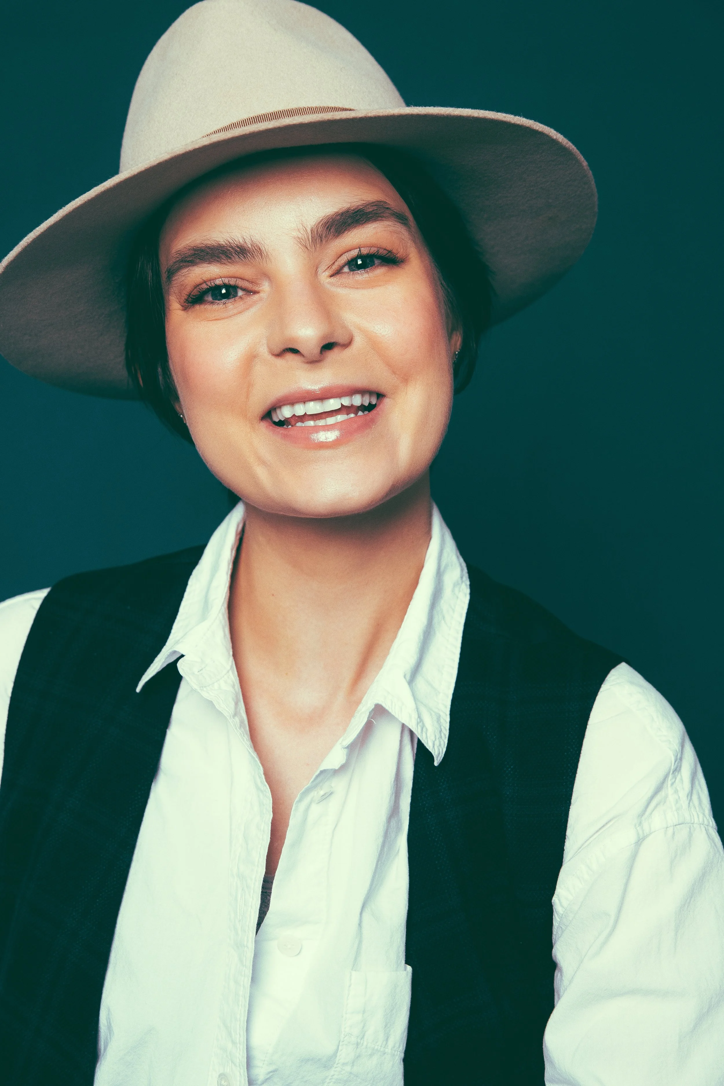 HEADSHOTS — MARISSA GHAVAMI