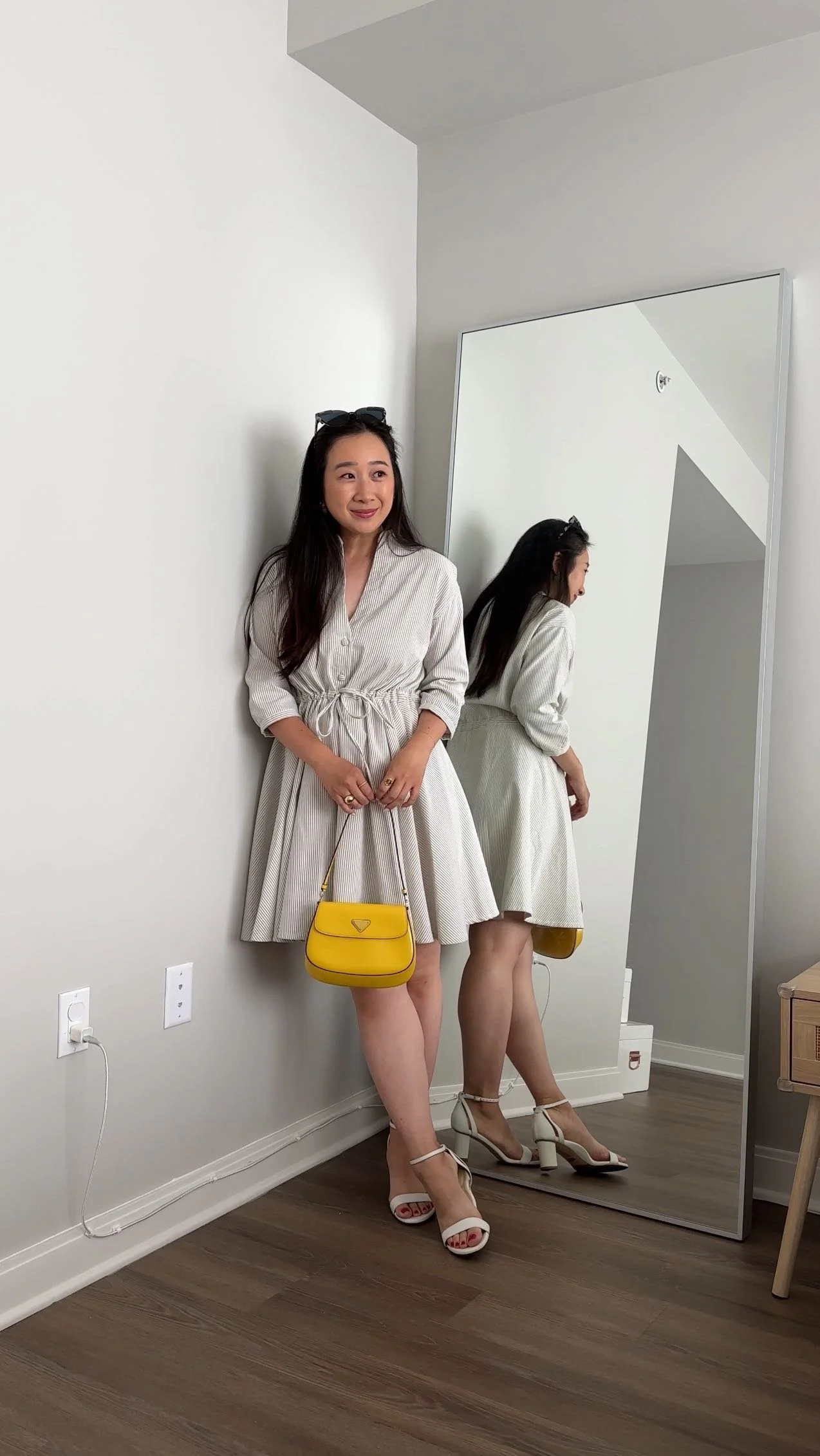 5 Red Bag Outfit Ideas | Happily Ever Style