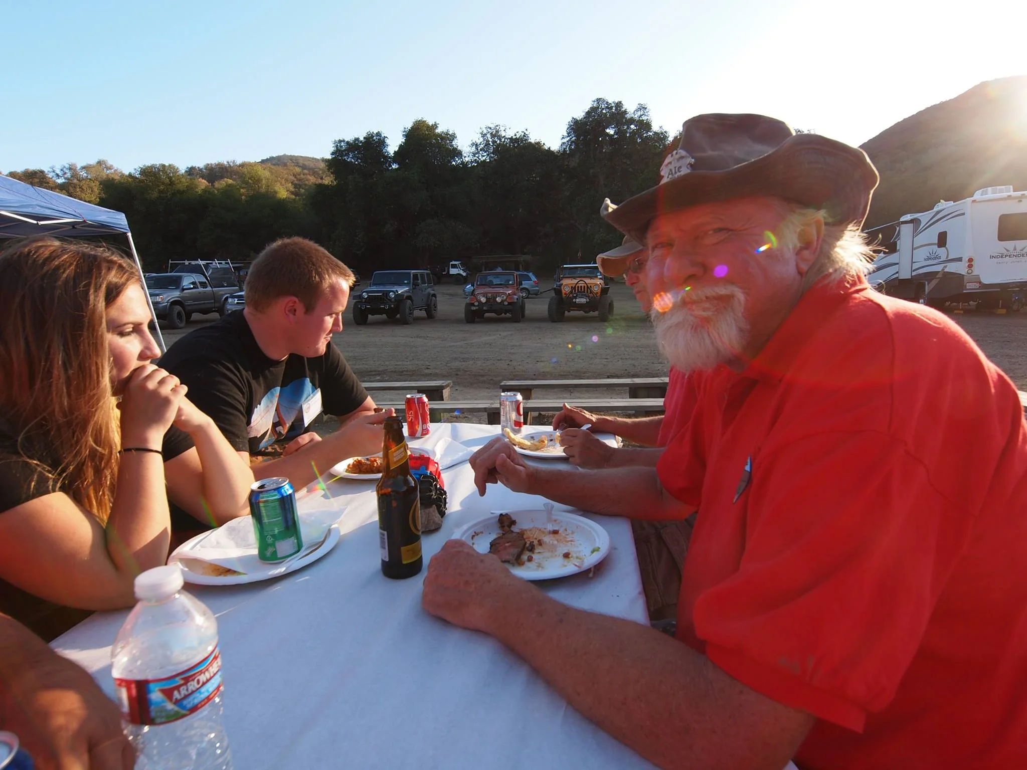 Join Us — Esprit de Four
