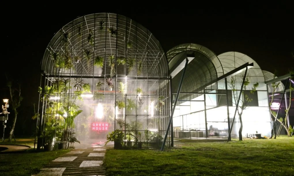 A Greenhouse is Transformed into an Agricultural Living Space — AGRITECTURE
