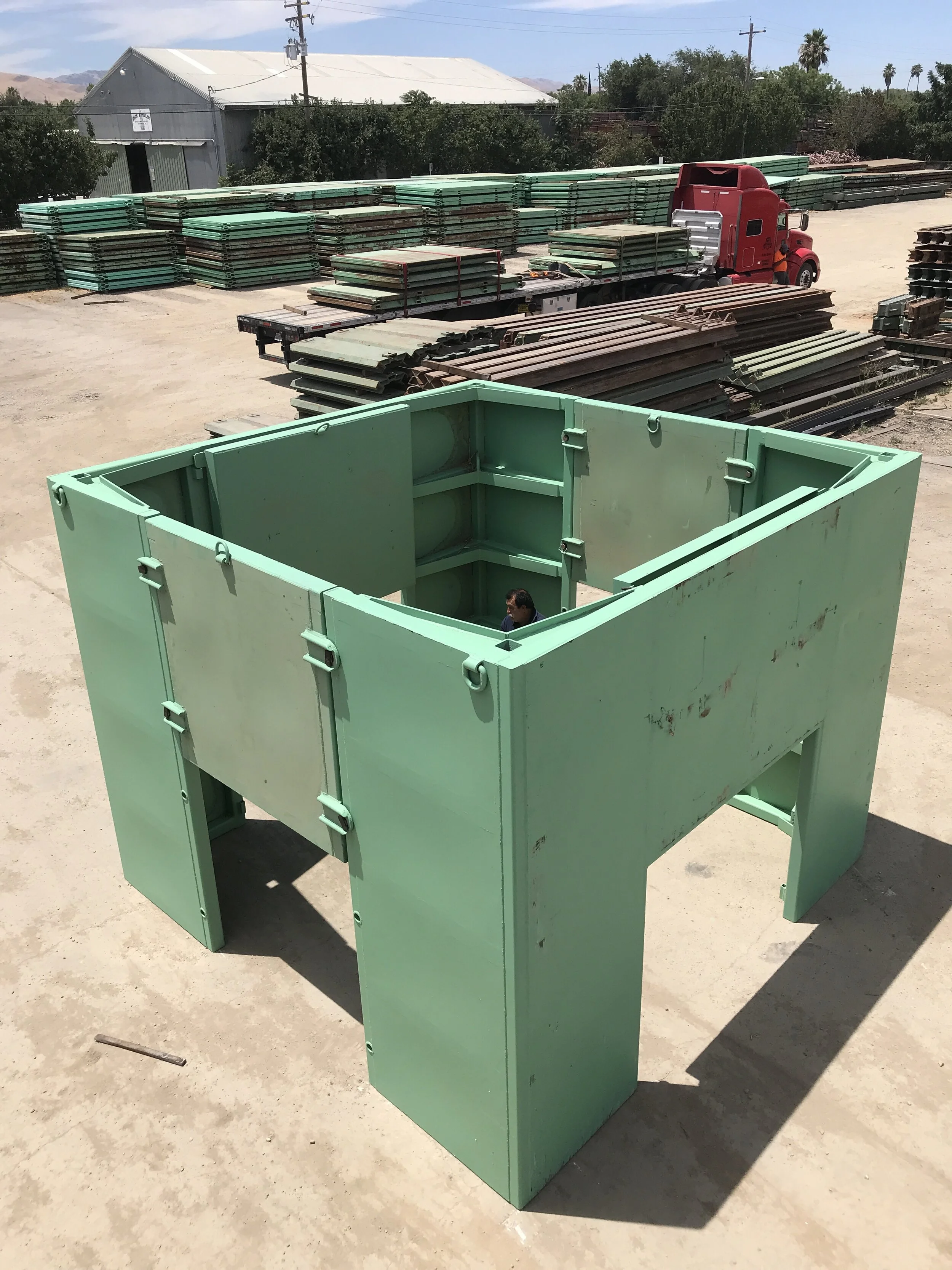Manhole Box — Primax Shoring