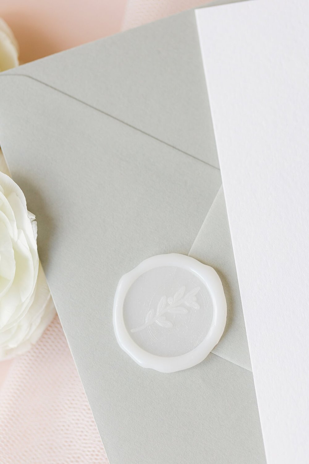 The Best Finishing Touches To Add To Your Wedding Invitations — Olive ...
