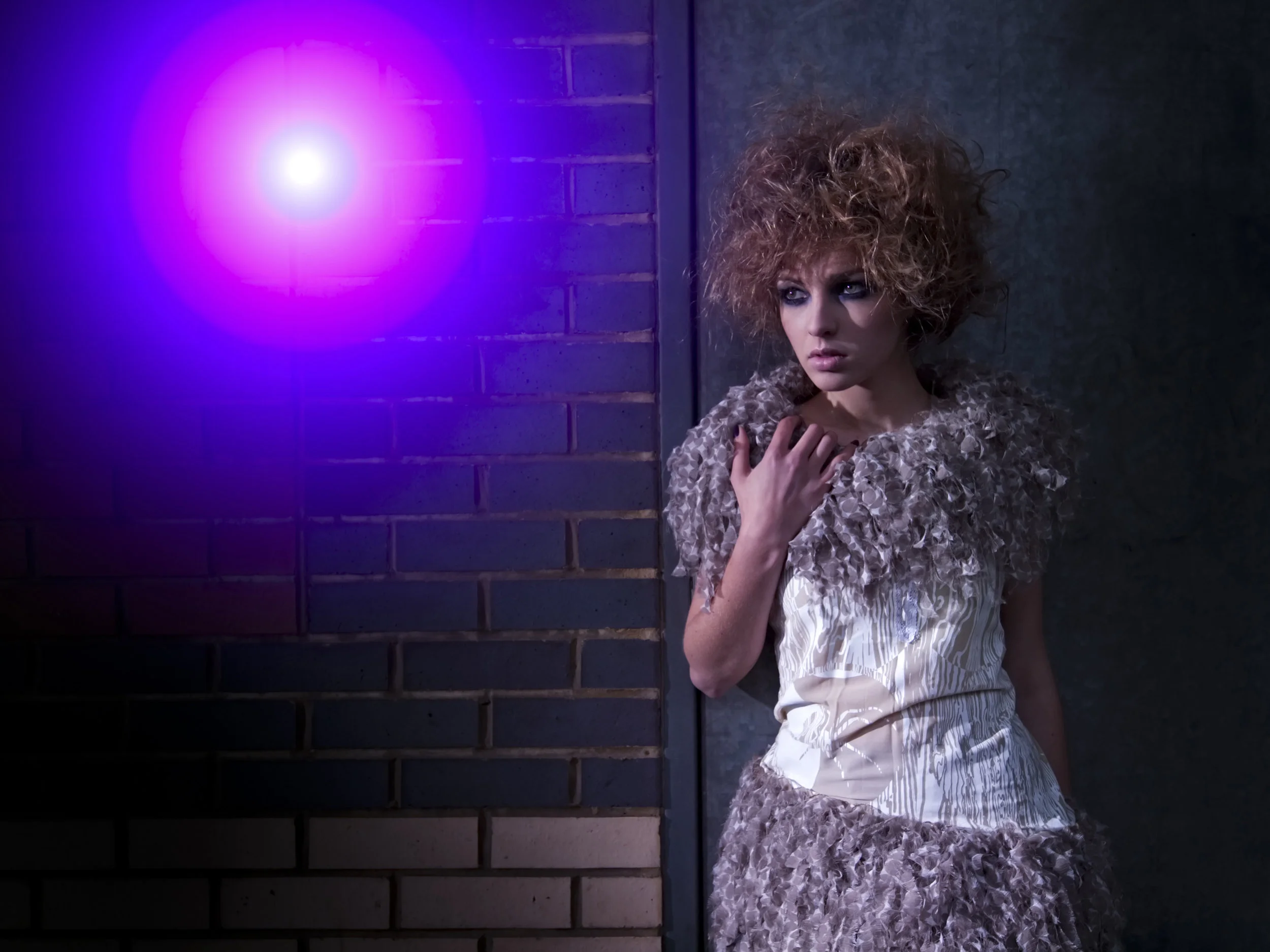 under the bridge — house of boing