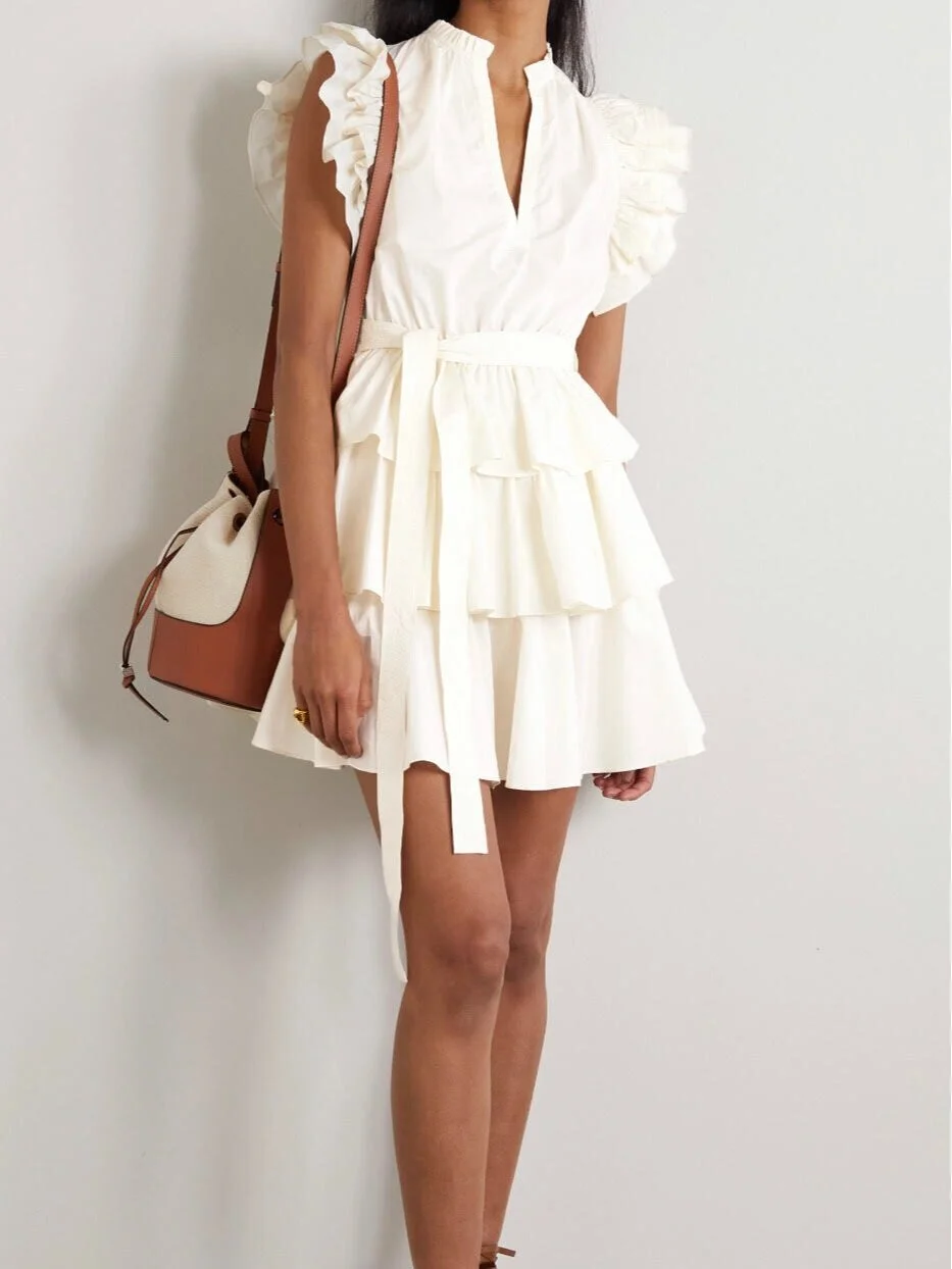 The Style Guide for Your Honeymoon Outfits | The Bridal Finery