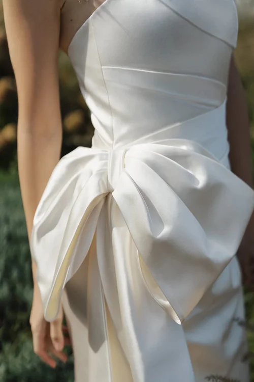 Top 15 Wedding Dresses with Bows on the Back | The Bridal Finery