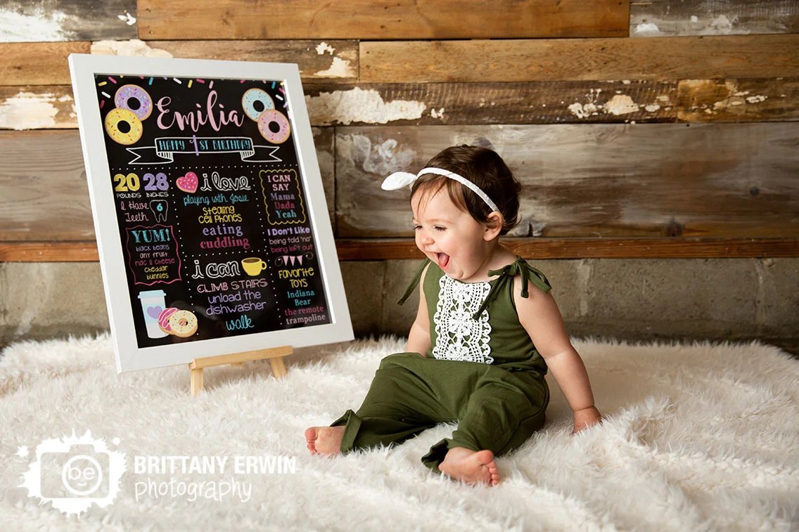 Emelia is 1! | Speedway studio photographer — Brittany Erwin Photography