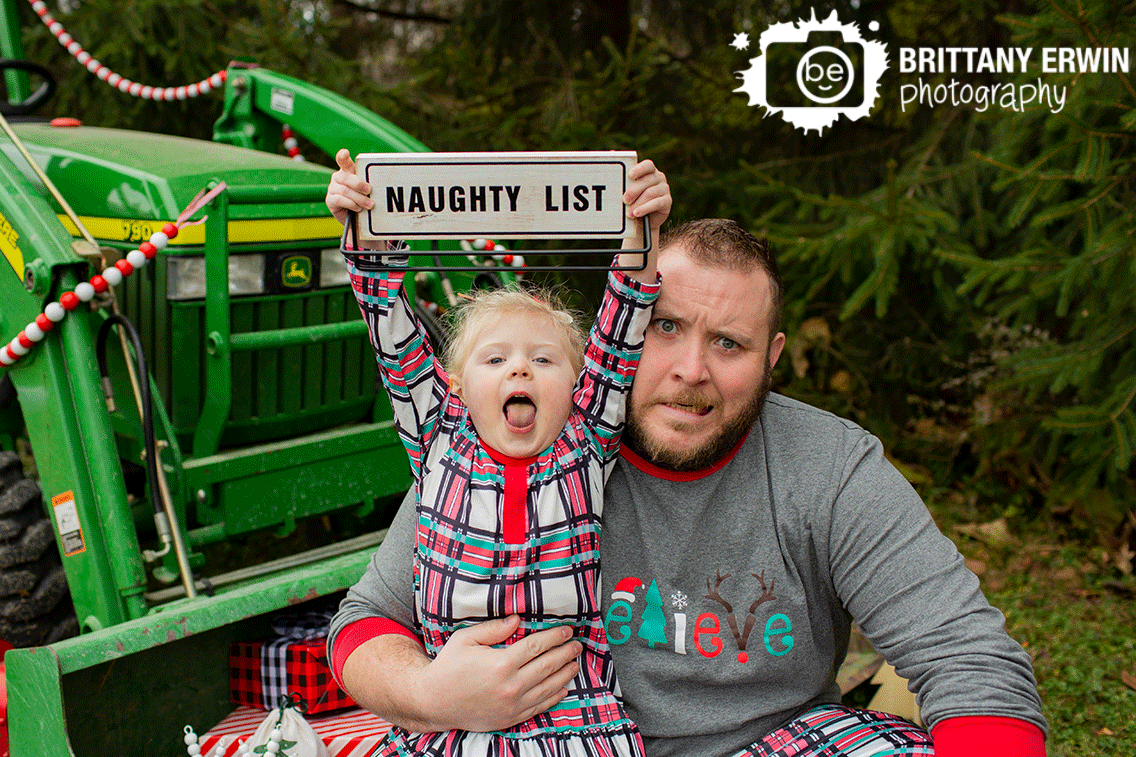 Christmas Mini Session | Chasteen Family — Brittany Erwin Photography
