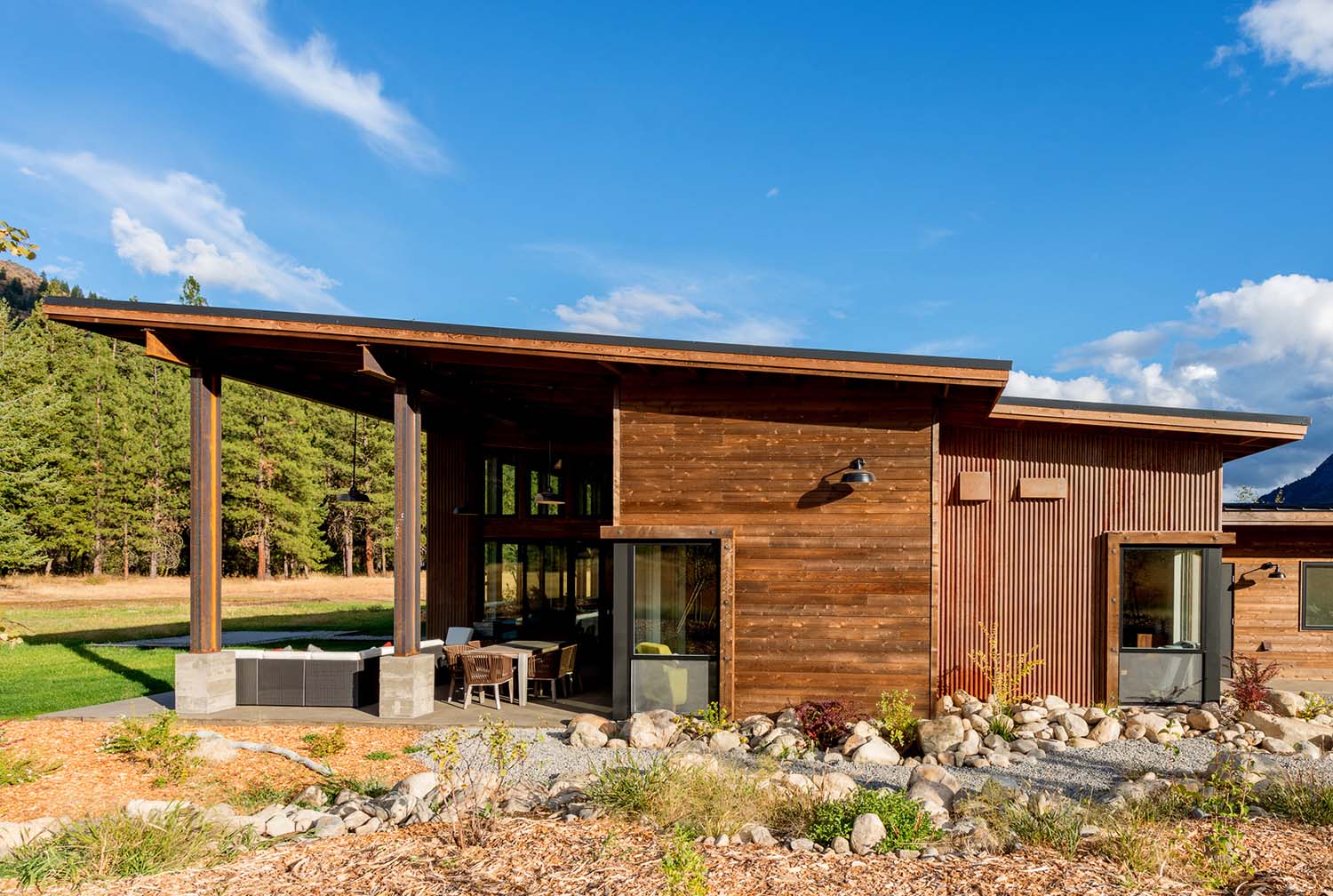 MAZAMA HOUSE — Designs Northwest Architects