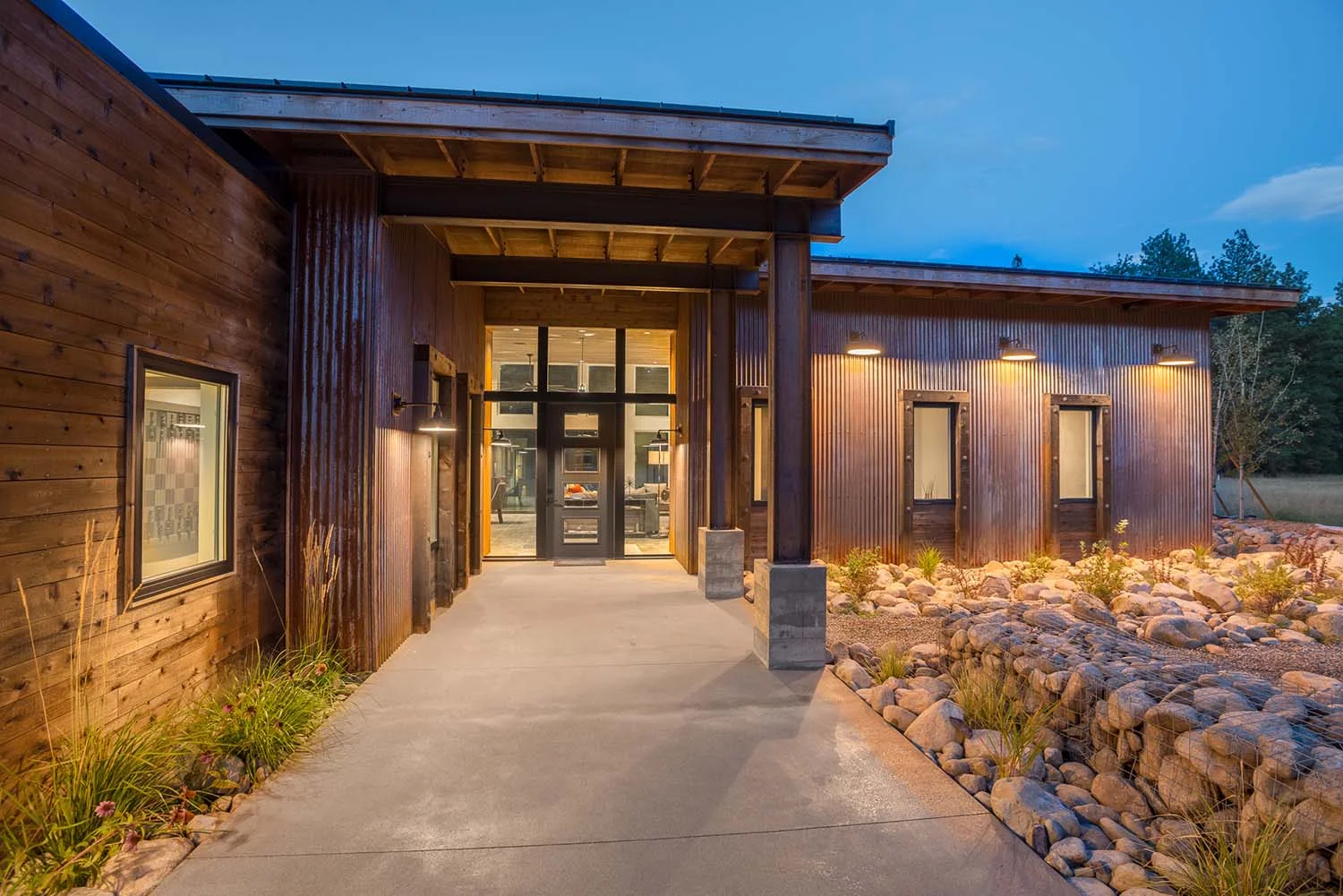 MAZAMA HOUSE — Designs Northwest Architects