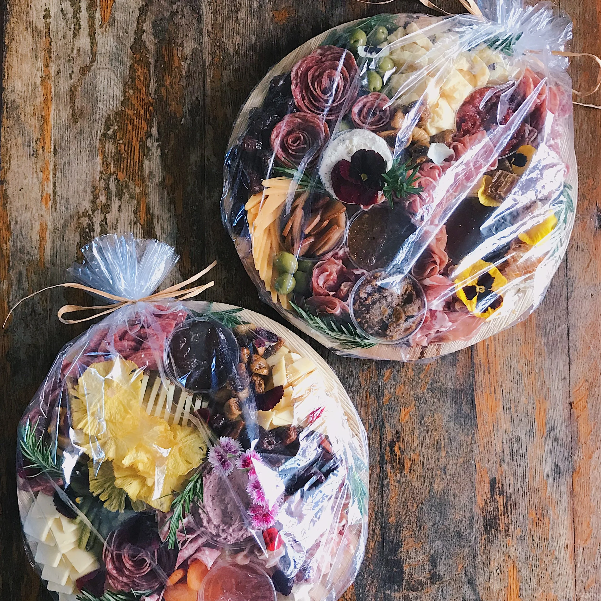 PLATTERS — Hawaii Island Picnics & Provisions