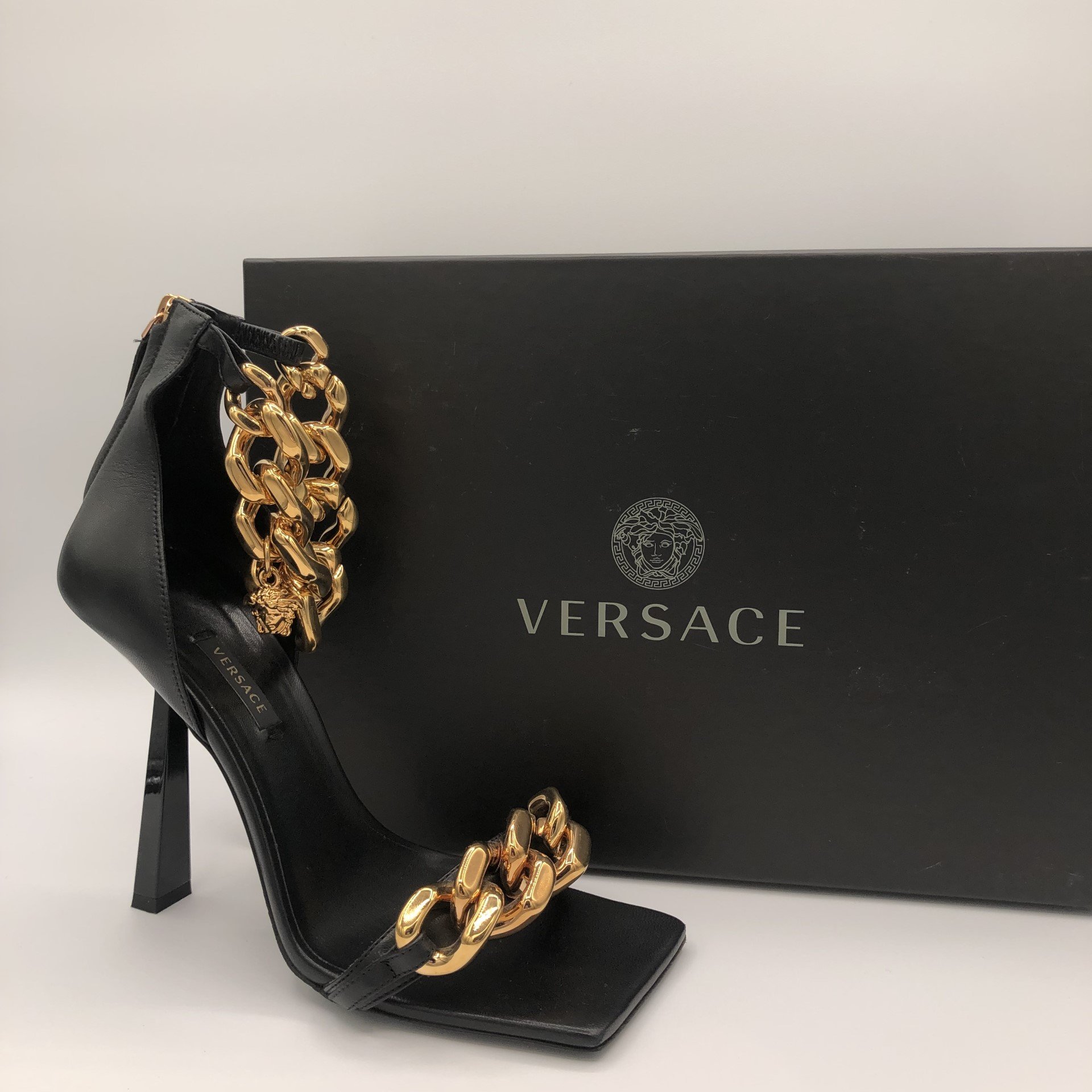 Renaissance Fine Consignment Online Shop — Renaissance