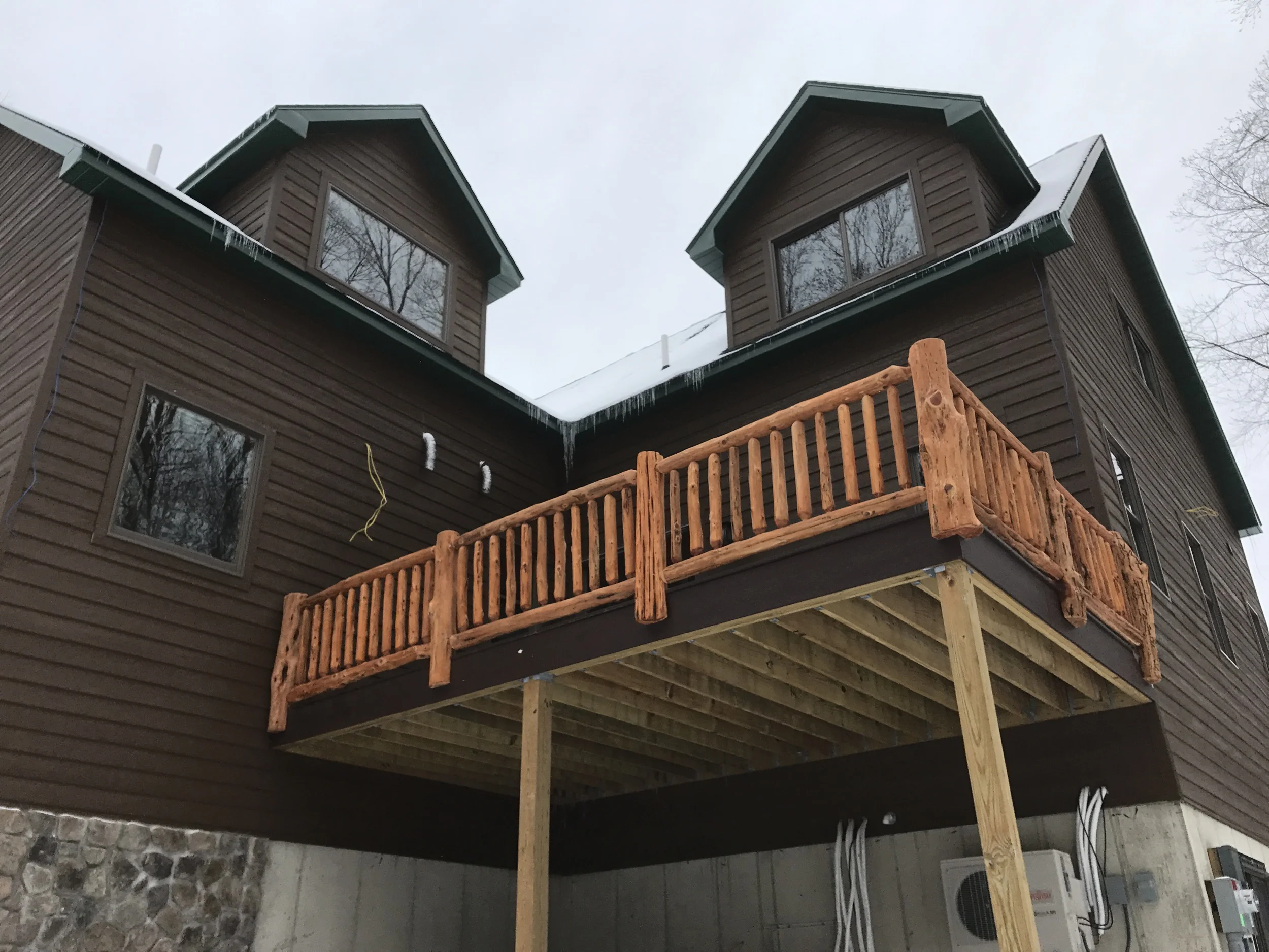 Red Cedar Log Railing — EZ Mountain Rustic Furniture