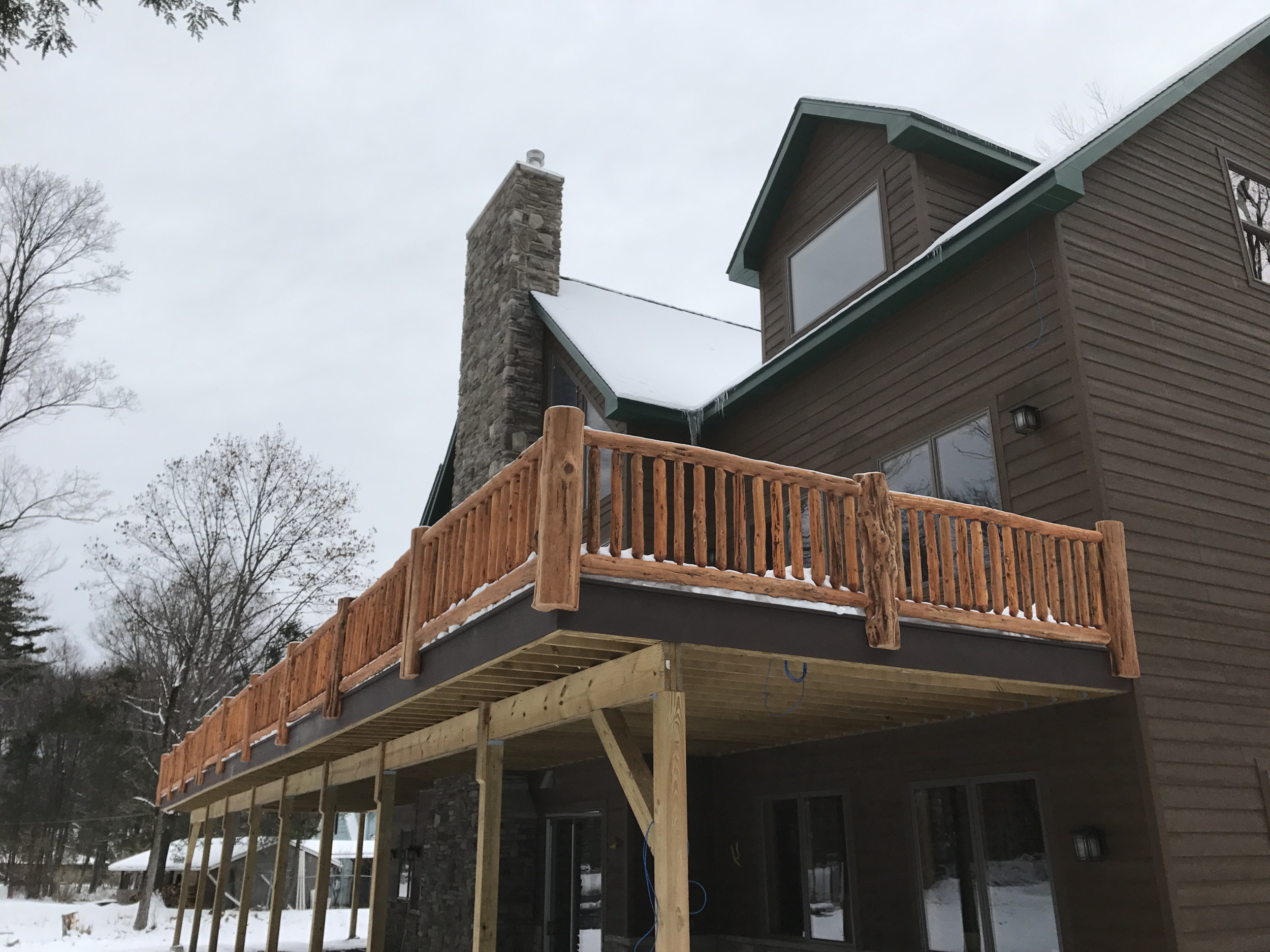 Red Cedar Log Railing — EZ Mountain Rustic Furniture